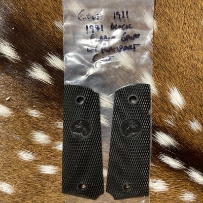 Colt M1991A1 1911 Synthetic Textured Grips w/ Rampant Colt OEM Factory ...