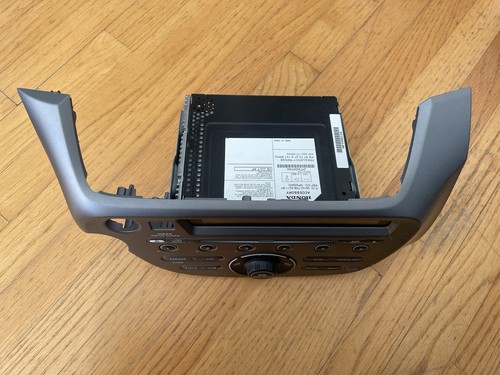 2009 Honda Fit OEM AM/FM Radio Receiver CD MP3 Player 39100-TK6-A011-M1 ...