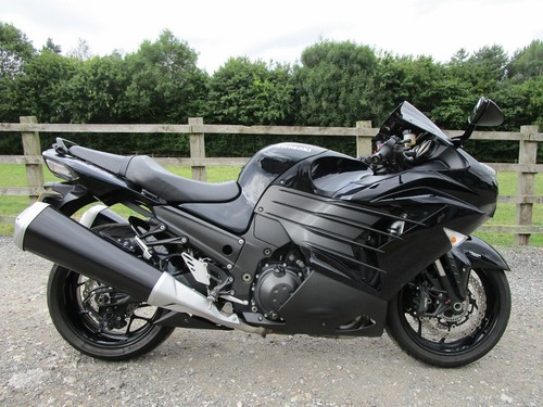 2014 Kawasaki ZZR 1400.Blue.One Owner.Only 13,600 Miles.Stunning Bike ...