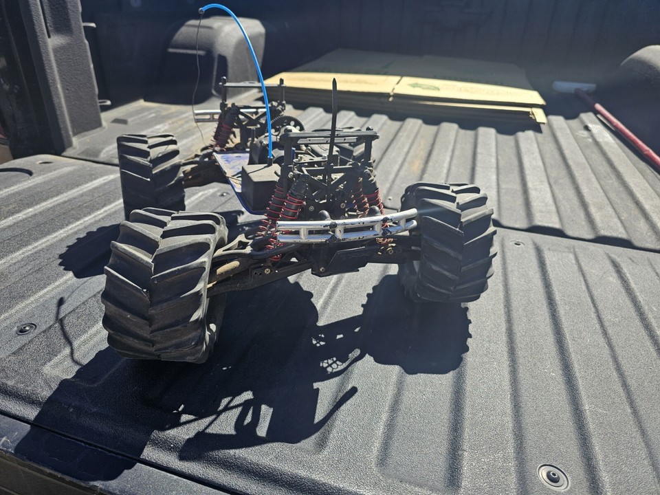 traxxas t maxx 2.5 short chassis | eBay