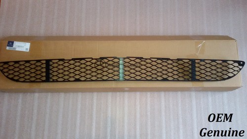 Mercedes CLS W219 Front Bumper Lower Center Grille Screen 2006-2008 A ...