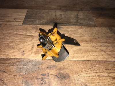 John Deere LA125 Briggs & Stratton 331877 Governor LG691968 | eBay