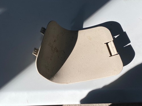 2004-2009 Toyota Prius Rear Left Quarter Panel Taillight Trim Door ...