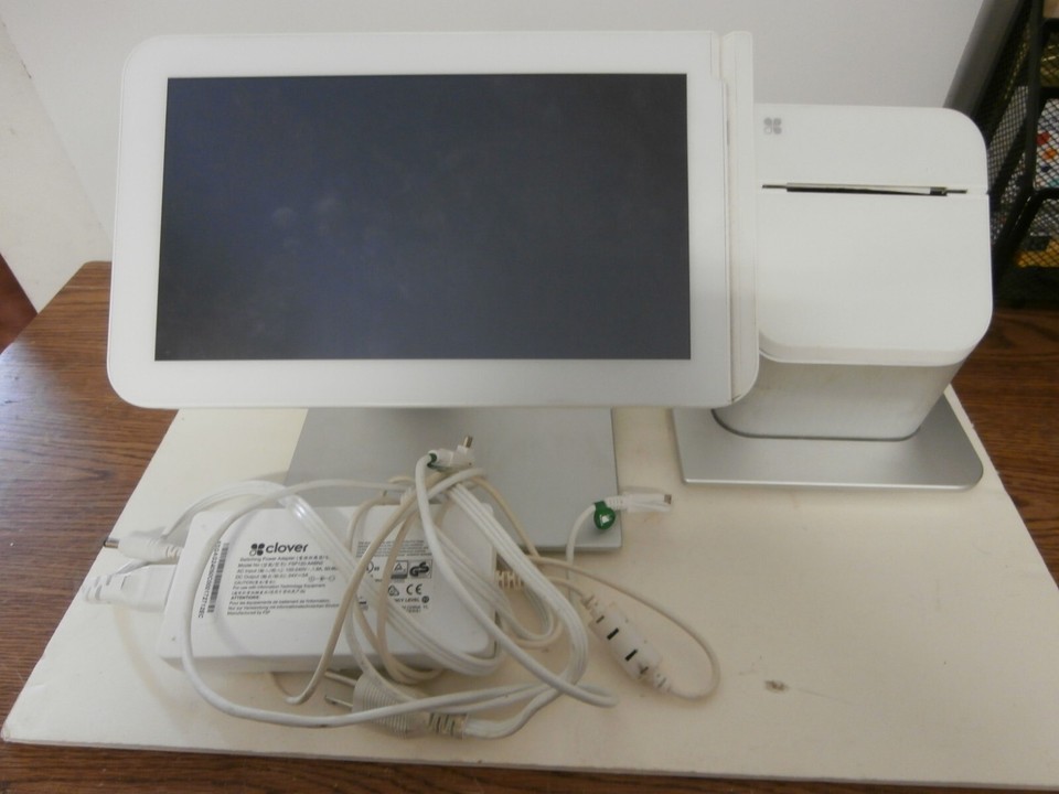 Clover Station POS 1.0 System, P100 Printer, C100 Screen & Power ...