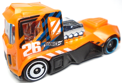 2010 HOT WHEELS RENNEN RIG ORANGE 1:64 DIECAST 2 3/4" SEMI TRACTOR CAB ...
