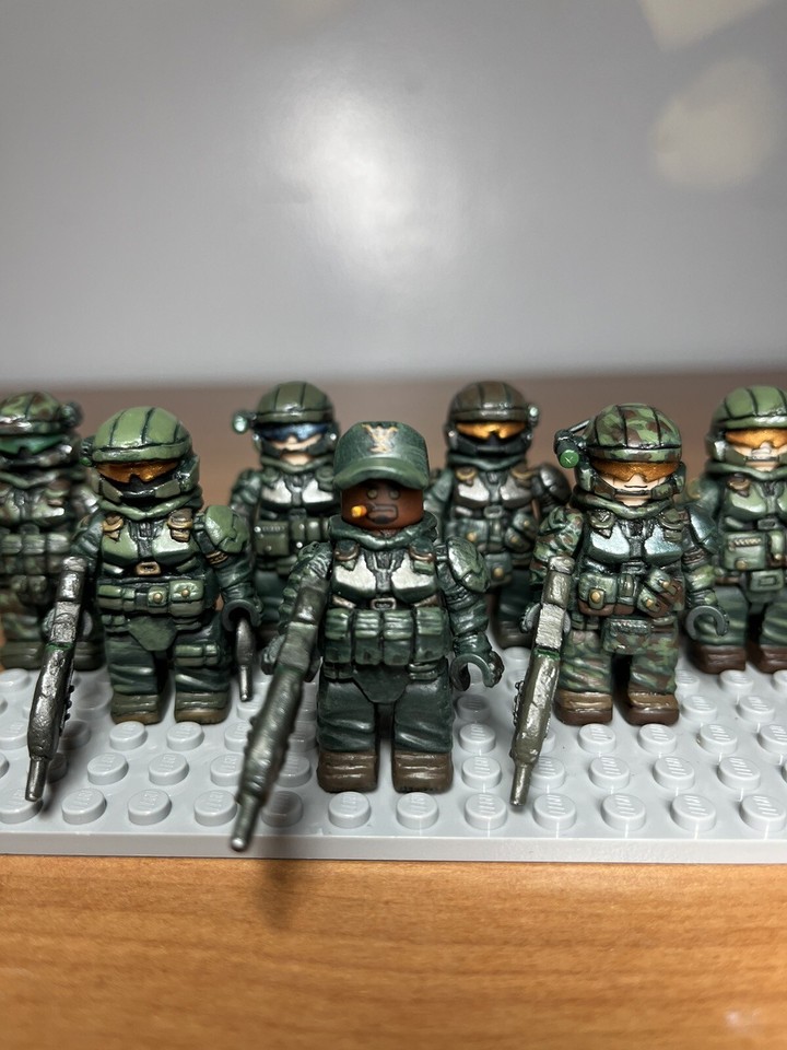 Lego Custom Halo Marines Sgt Johnson Lot Of 7 Sculpted/casted Pieces | eBay