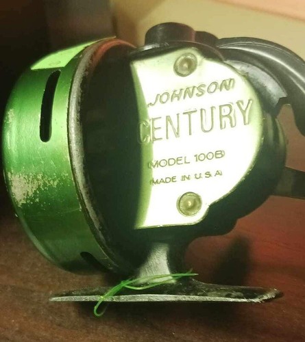 JOHNSON CENTURY Model 100B vtg spin cast fishing reel Made in USA | eBay