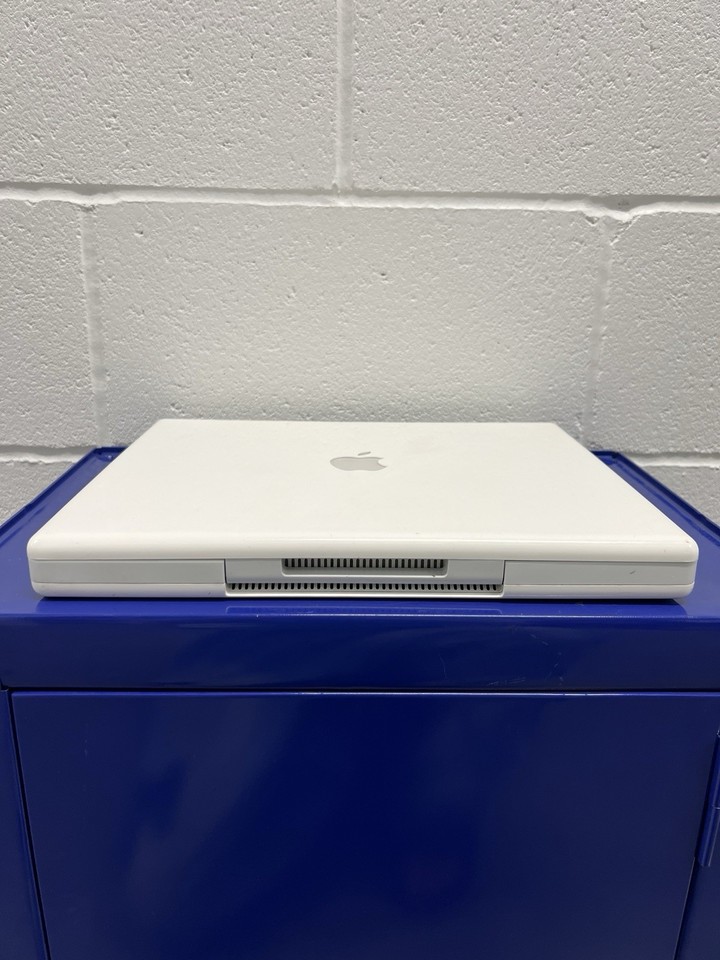 Apple iBook G4 - 1.42 GHz, 60gb HDD, 512mb RAM A1134 14.1" PowerPC G4 w ...