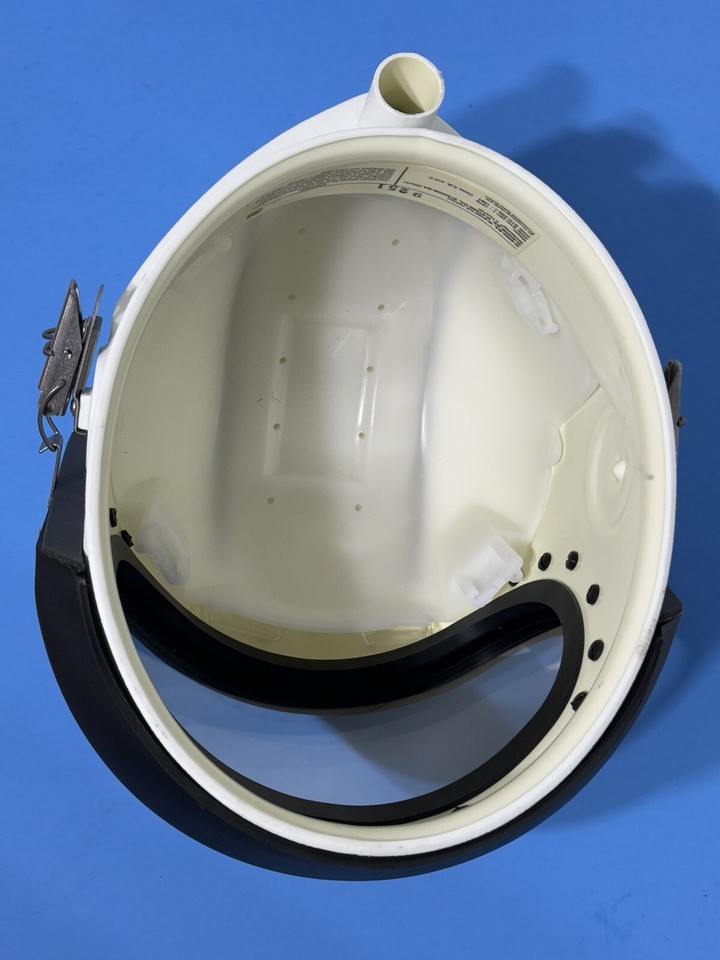 3M WHITECAP II W-8100 ABRASIVE BLASTING HELMET ASSEMBLY W/ SHROUD | eBay