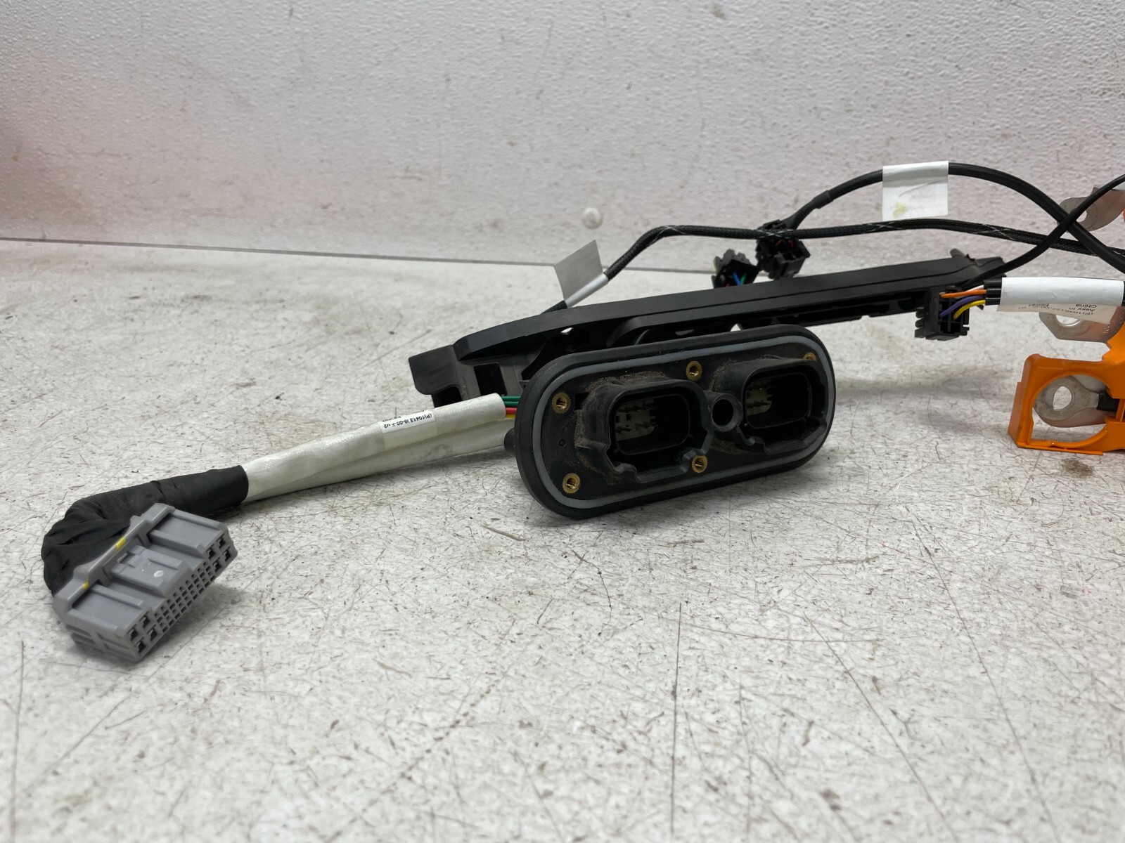 2012-2016 Tesla Model S High Voltage Battery Ancillary Unit Contactor ...