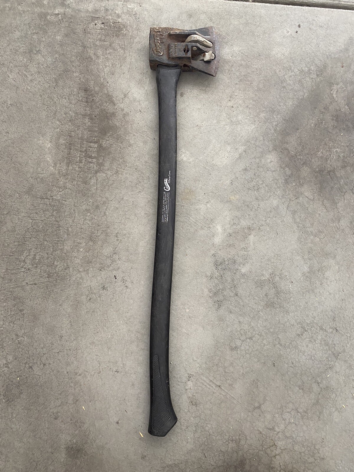 Chopper 1 Axe With Fibre-Core Handle Great Condition Works Great Wood ...
