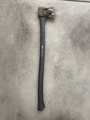 Chopper 1 Axe With Fibre-Core Handle Great Condition Works Great Wood ...