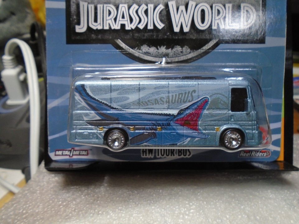 Hot Wheels Jurassic World HW Tour Bus with Real Riders | eBay