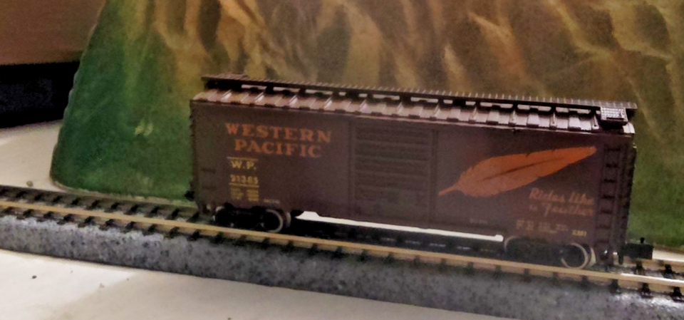 N Scale Western Pacific 40' Box Car WP 71385 | eBay