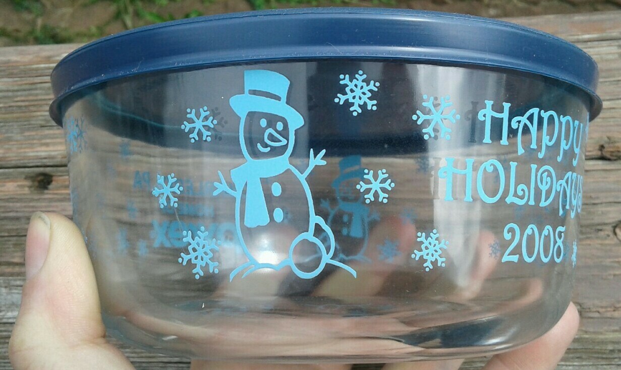 Pyrex 7201 Simply Store 4 Cup Round CHRISTMAS Turquoise Snowflakes ...