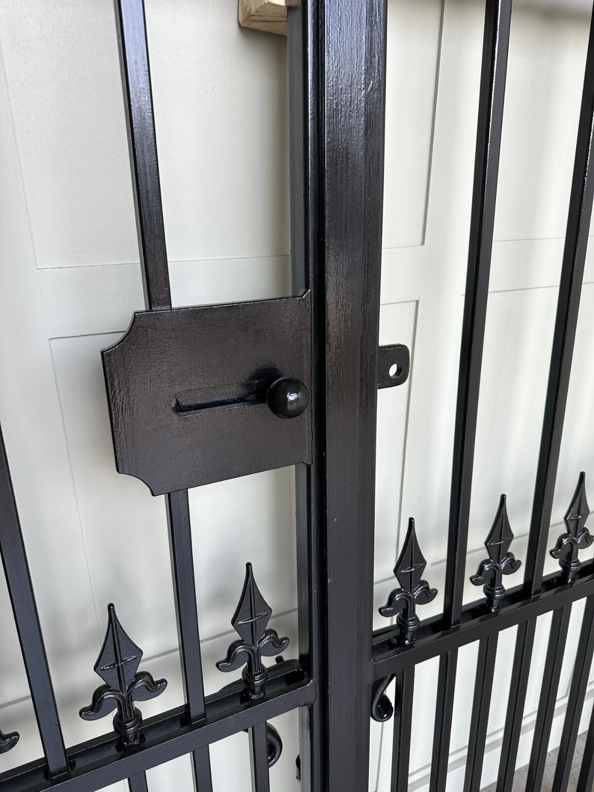 Reclaimed Decorative Metal Driveway Gates & Posts | eBay UK