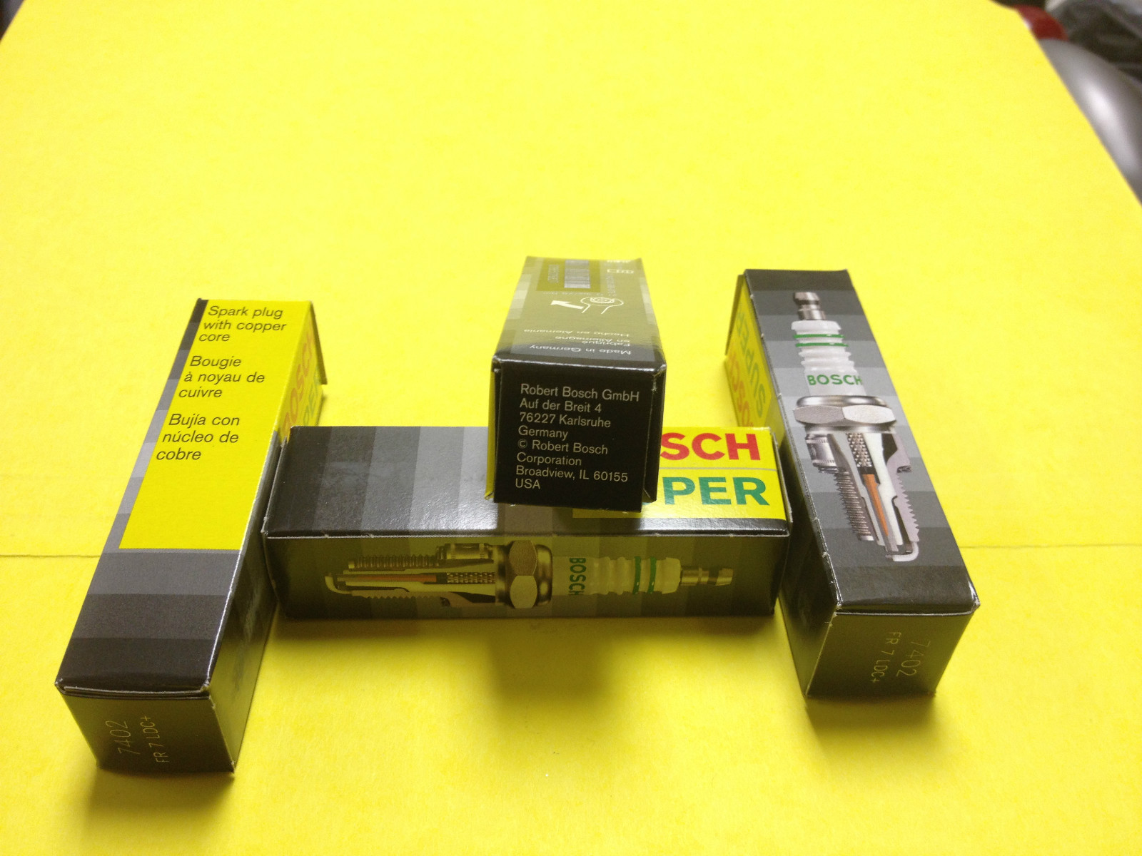 Bosch Super Spark Plug 7402 FR7LDC+ Original Box 1 set of 4 Plugs ...