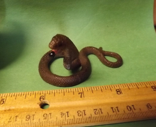 1/6th scale GI joe Cobra Snake For Indiana Jones Figure prop | eBay