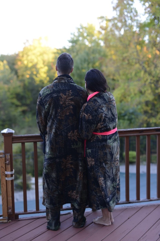 MENS ULTRA SOFT PLUSH CORAL FLEECE BELTED LOUNGE ROBE- BATH ROBE- CAMO ...