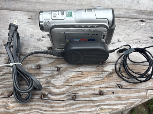 Samsung Model SCD103 Mini DV Digital Camcorder & Charger, Optical Zoom ...