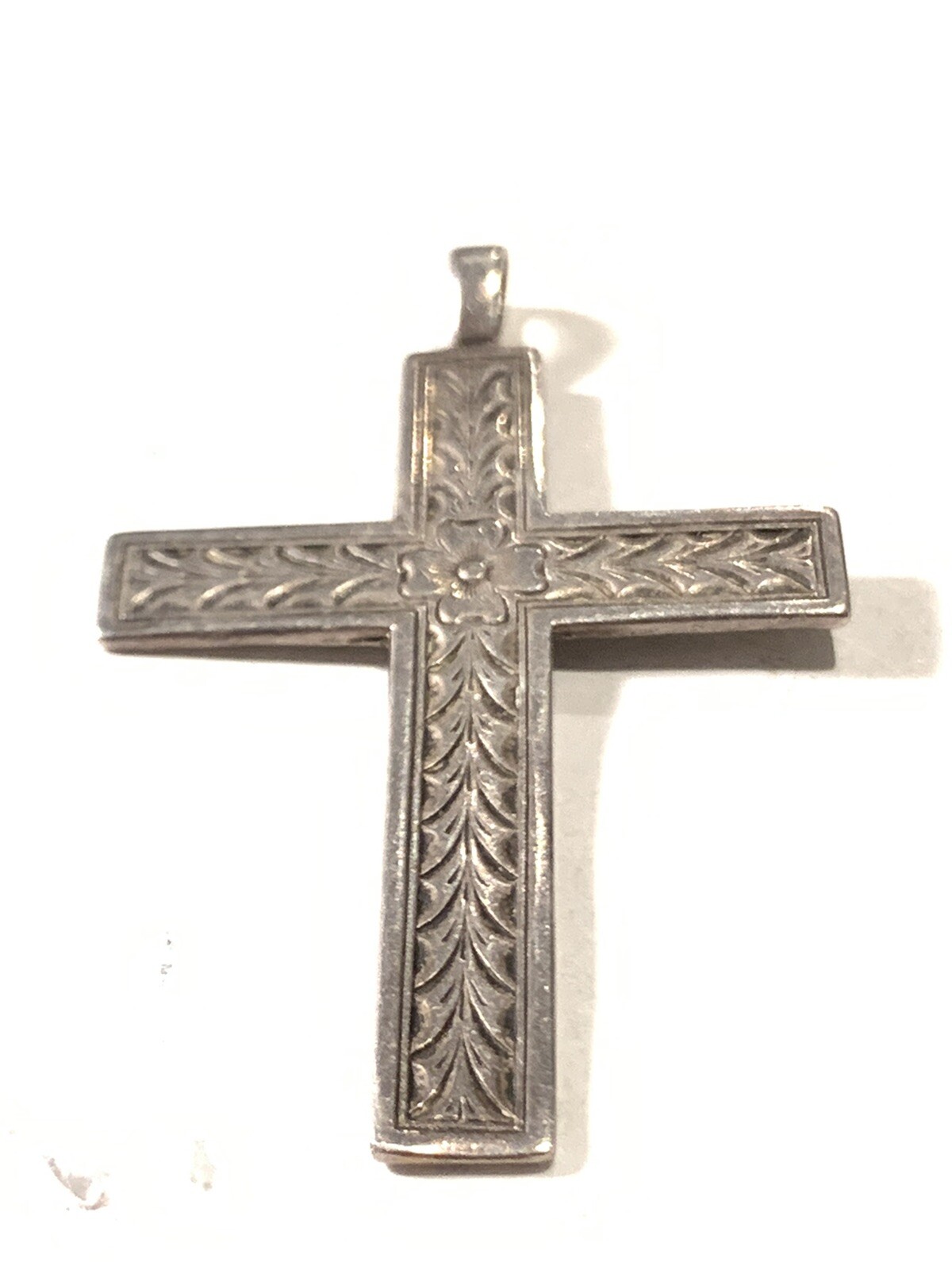Vintage Sterling Silver Floral Etched Cross Pendant - Gem