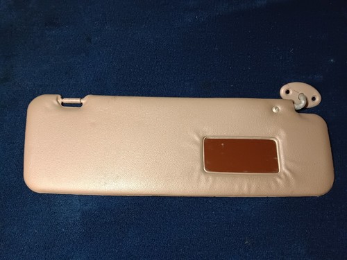 89-95 Toyota Pickup Truck 4Runner Sun Visor Shade W Mirror Right ...