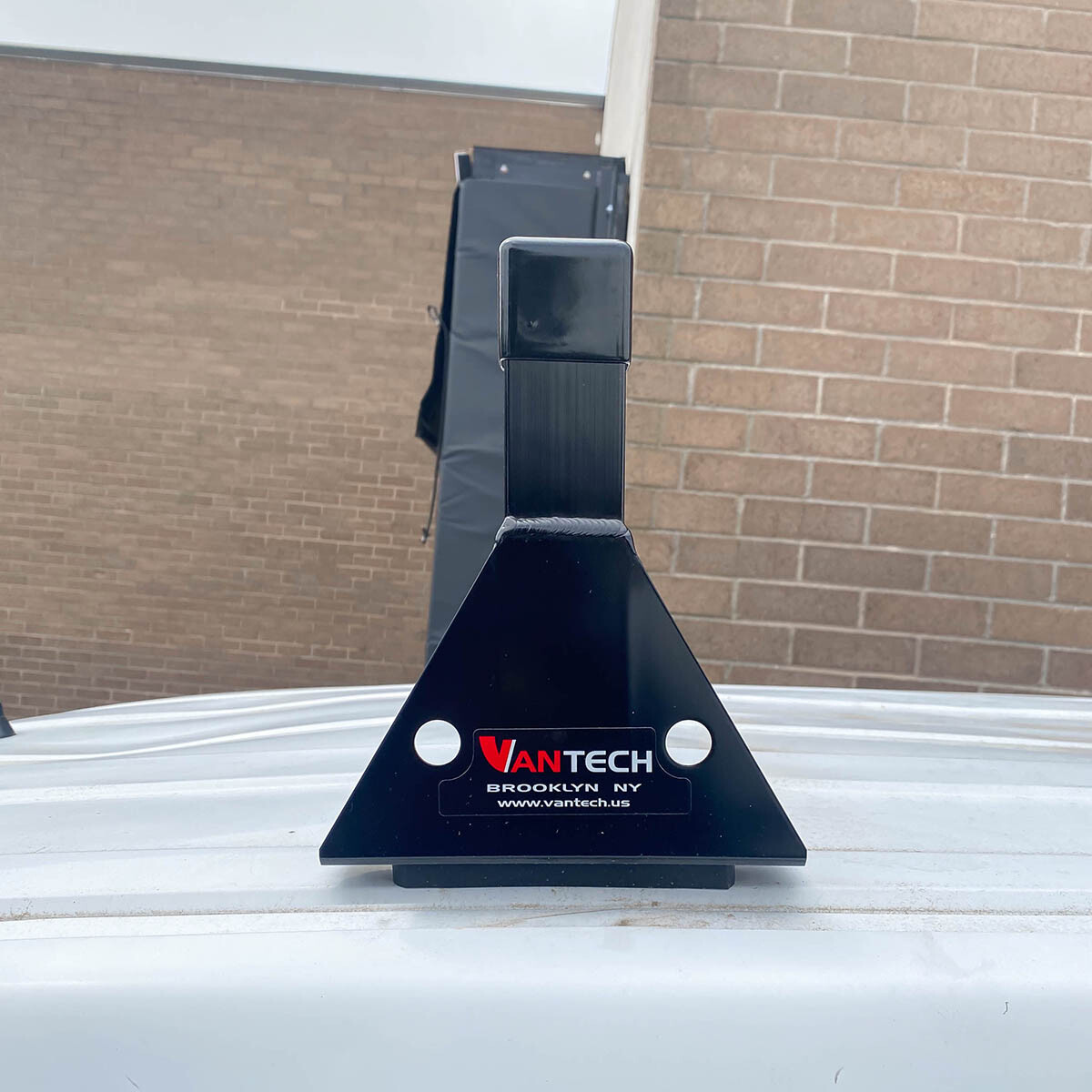 2 Bar Steel Ladder Rack w/Roller Fit: Chevy City Express All Years ...