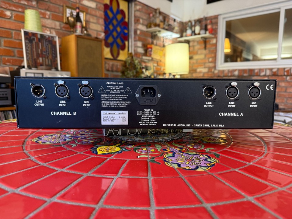 Universal Audio 2-610 Dual Channel Mic Pre - Big Tube Tone! | eBay