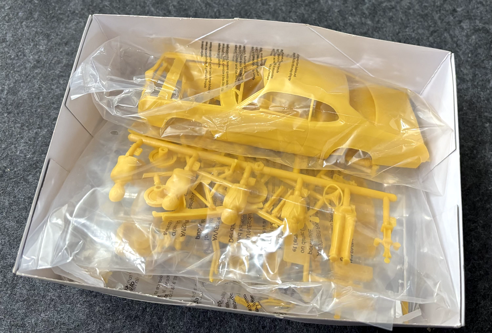 MPC 76 DODGE DART 125 SCALE LOADED WITH FEATURES | eBay