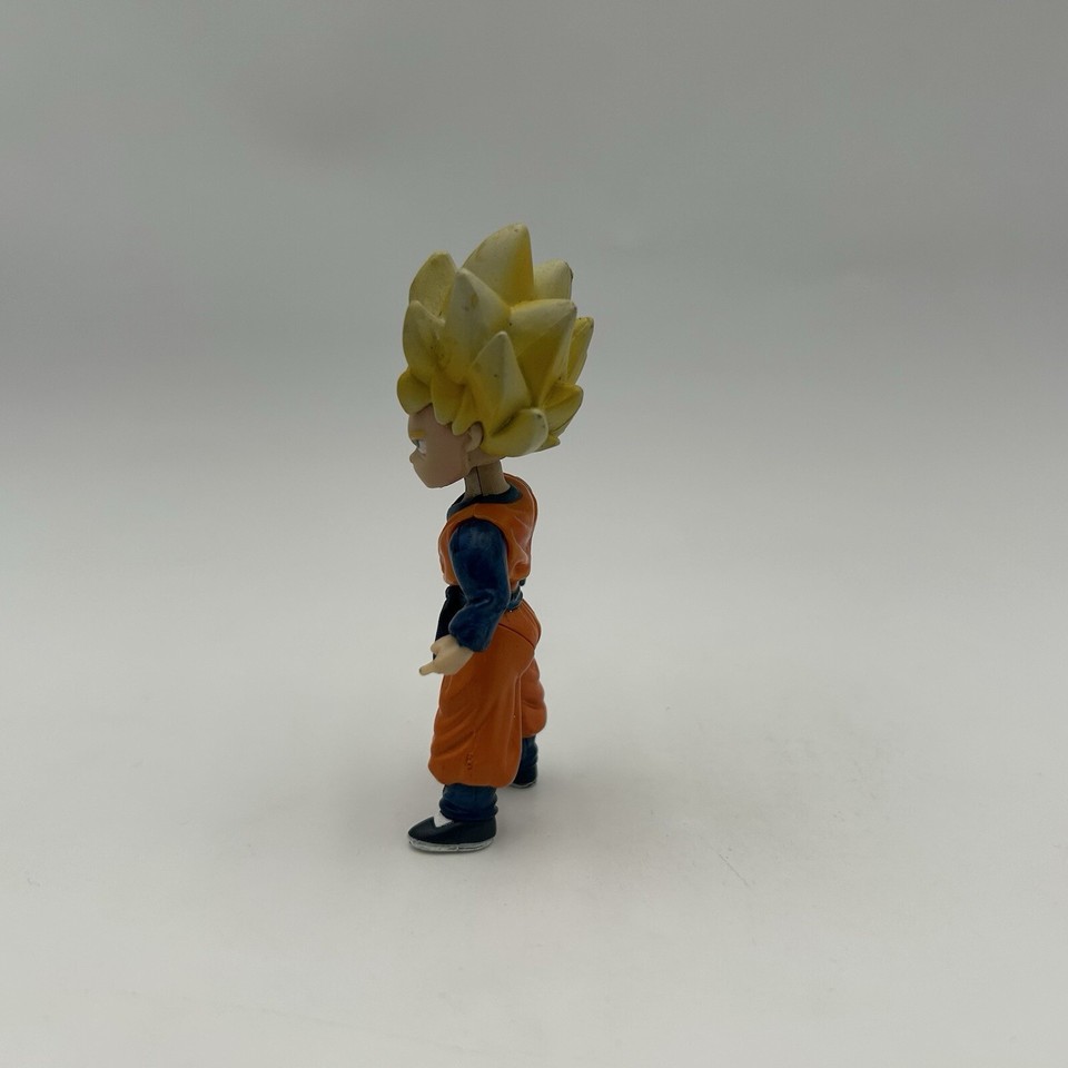 Dragon Ball Z: SS Super Saiyan Goten Action Figure: 2003 Jakks Pacific ...