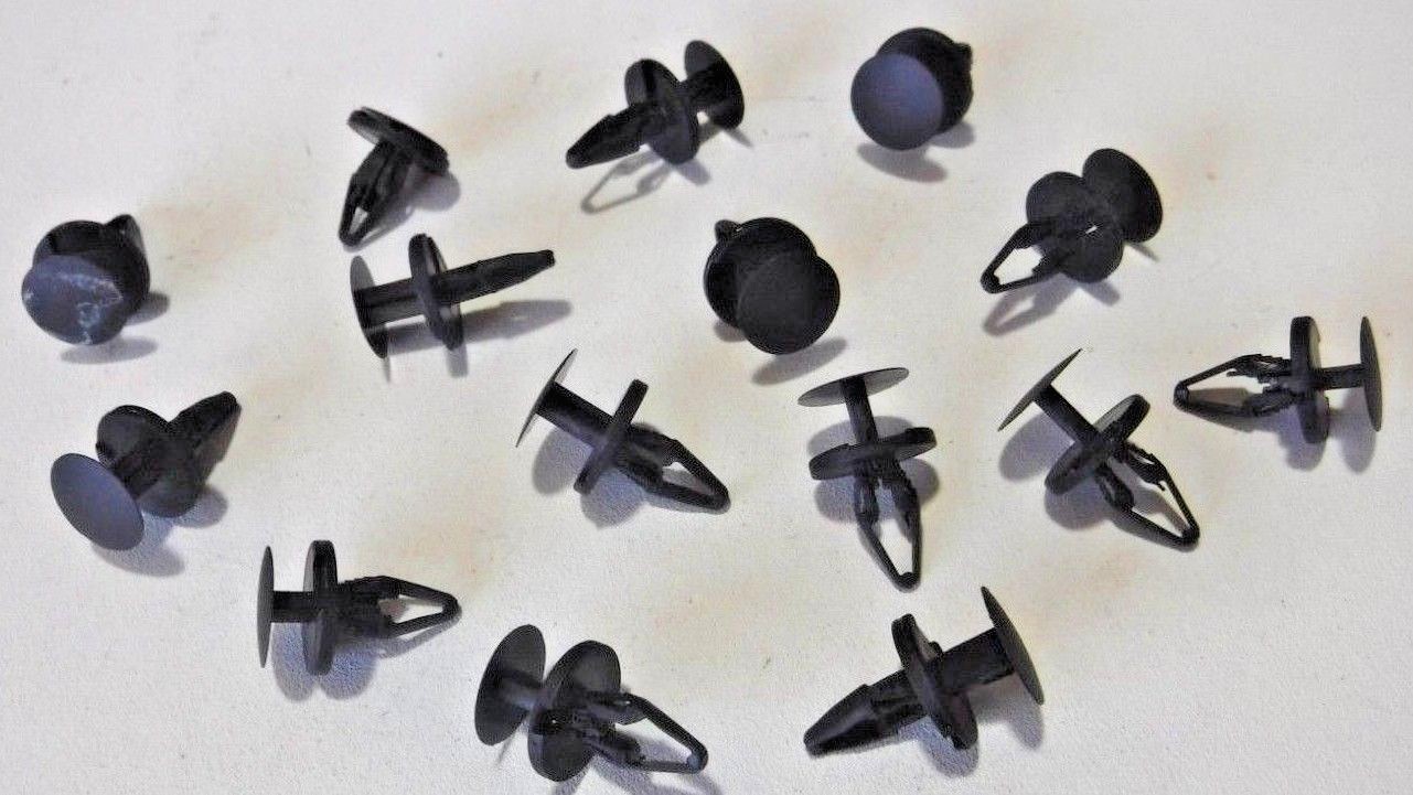 Chevrolet GM Push Type Retainers 6.5 MM Hole 11589289 Qty-15 18 MM ...