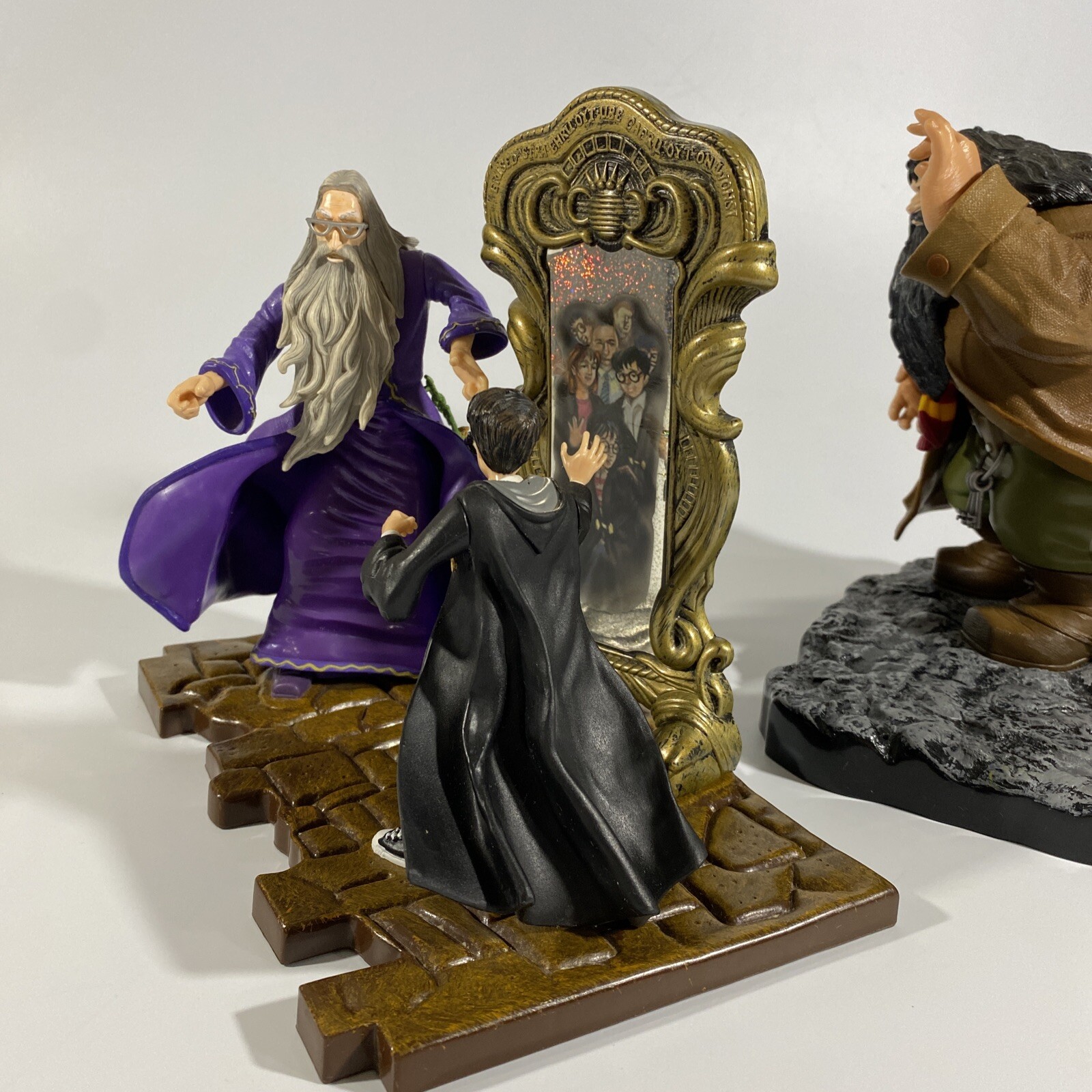 Harry Potter Dumbledore Mirror of Erised Room Scene Figures Set 2 (2000 ...