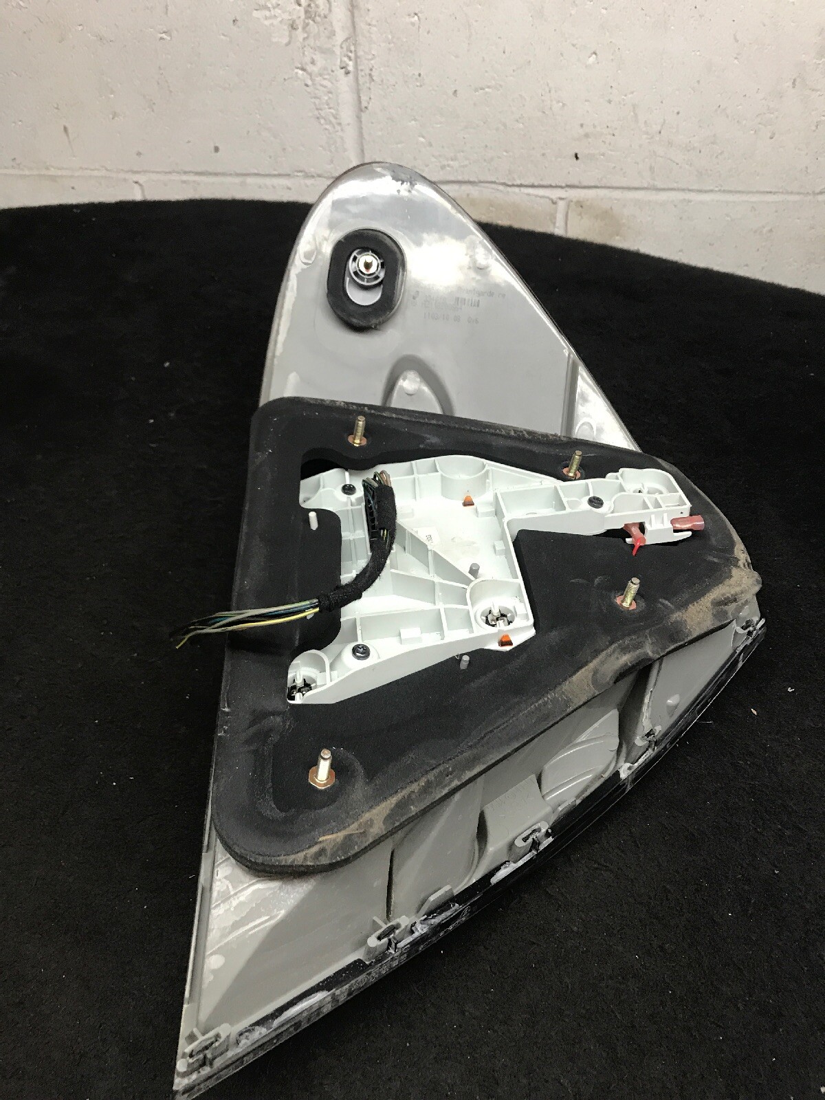 Mercedes AMG OEM Right Tail Light Part# A2118200664 Fits 2003-2004-2005 ...