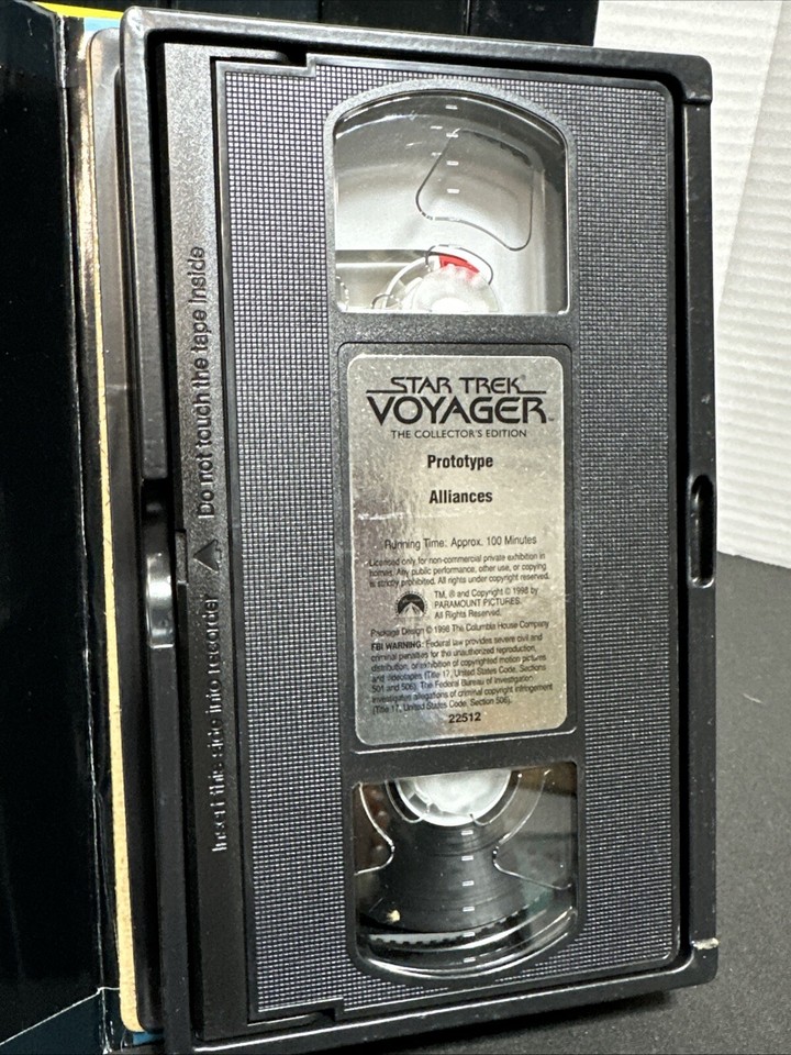 Star Trek Voyager Season 2 Collector’s Edition VHS lot of 5 - Missing a few Ep | eBay