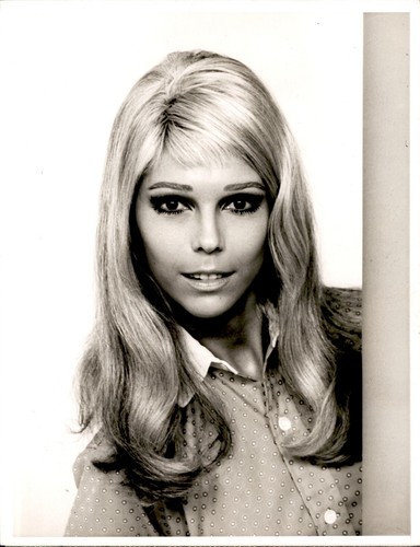 LG66 1968 Original Photo NANCY SINATRA "MOVIN WITH NANCY" BEAUTIFUL ...