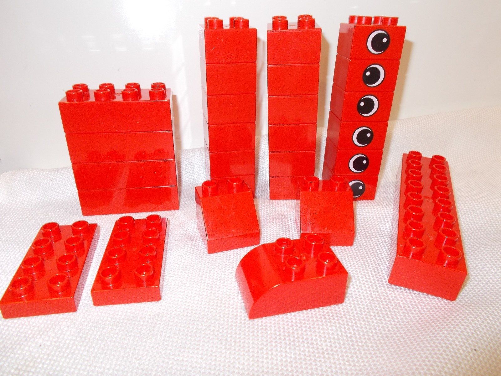 Random Lot of 28 Red DUPLO Pieces LEGO toddler building block bricks | eBay