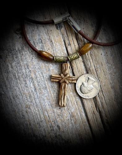 CROSS FAITH JESUS CHRIST DEER WHITETAIL NECKLACE HAND CARVED FROM DEER ...