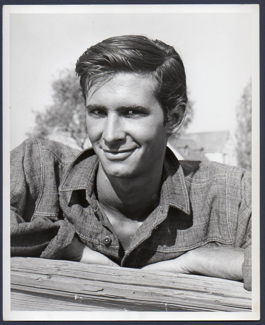 Anthony Perkins 1957 MAR 31 SUNDAY NEWS COLOROTO MAGAZINE ANTHONY