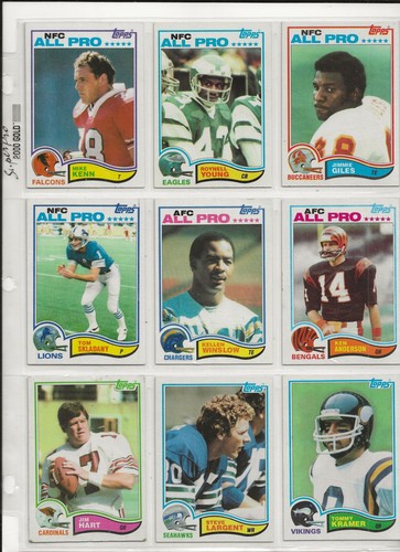 (225 +) 1982 TOPPS FOOTBALL CARDS, STARS, H.O.F., & ROOKIES IN EX. TO ...