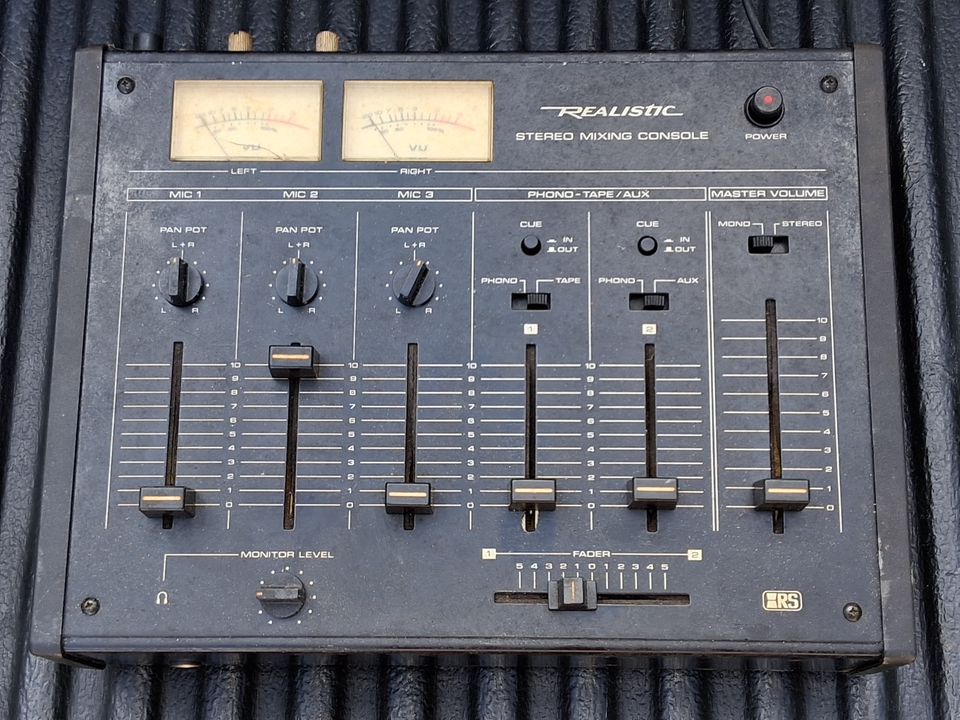 Realistic Stereo Mixing Console. Model 32-1200B Nice Shape | eBay