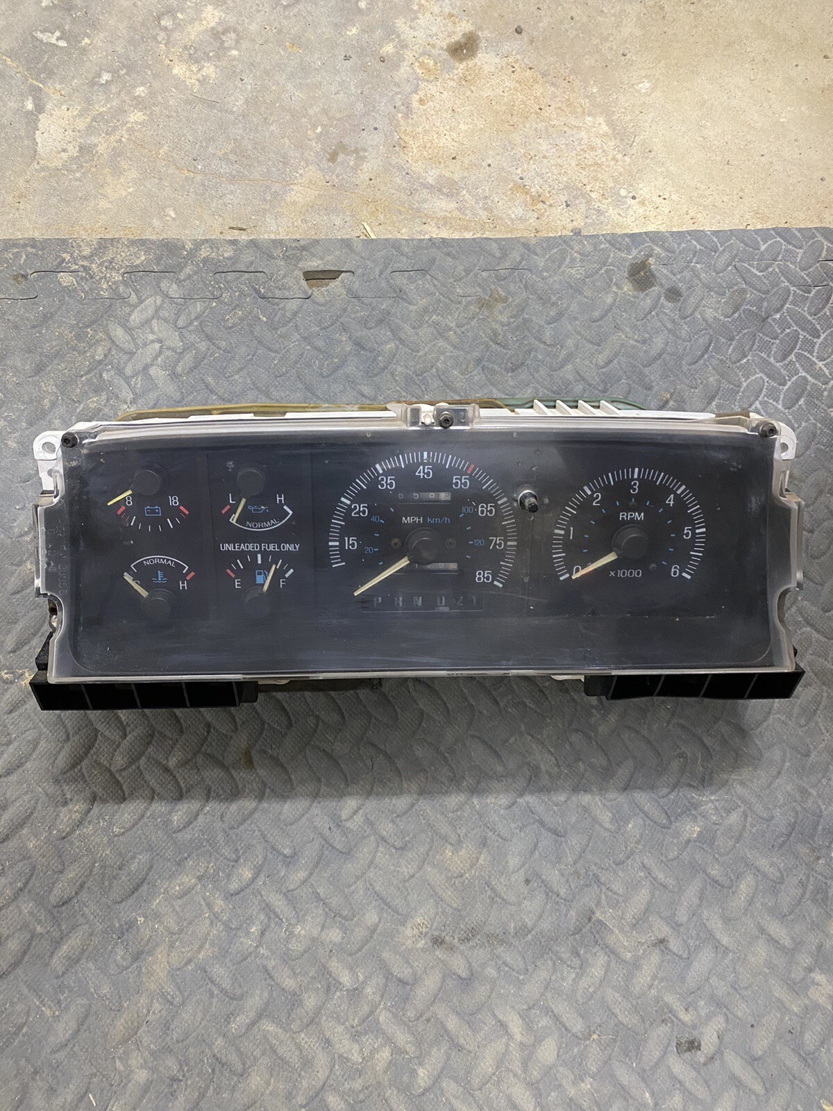 87-91 Ford Bronco F-150 F-250 Instrument Cluster Speedometer Gauges W ...