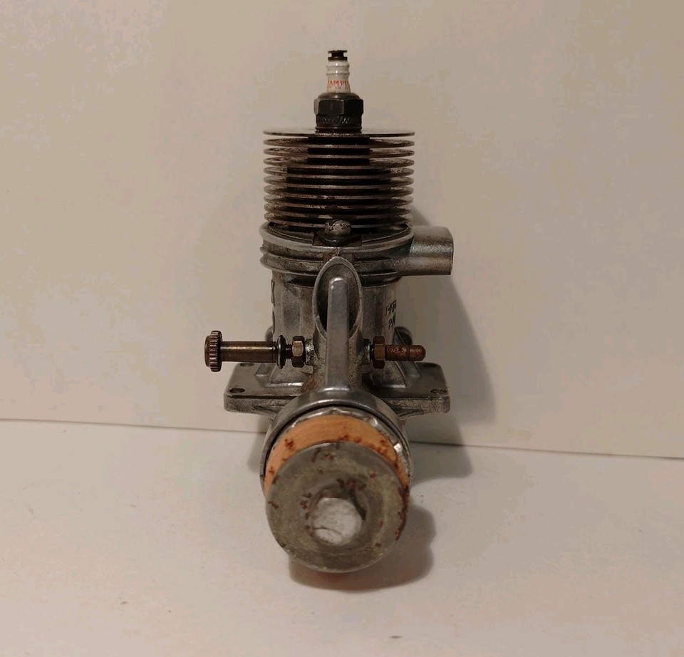 Herkimer OK Chief Mohawk 29 Spark Ignition Model Airplane Engine ...