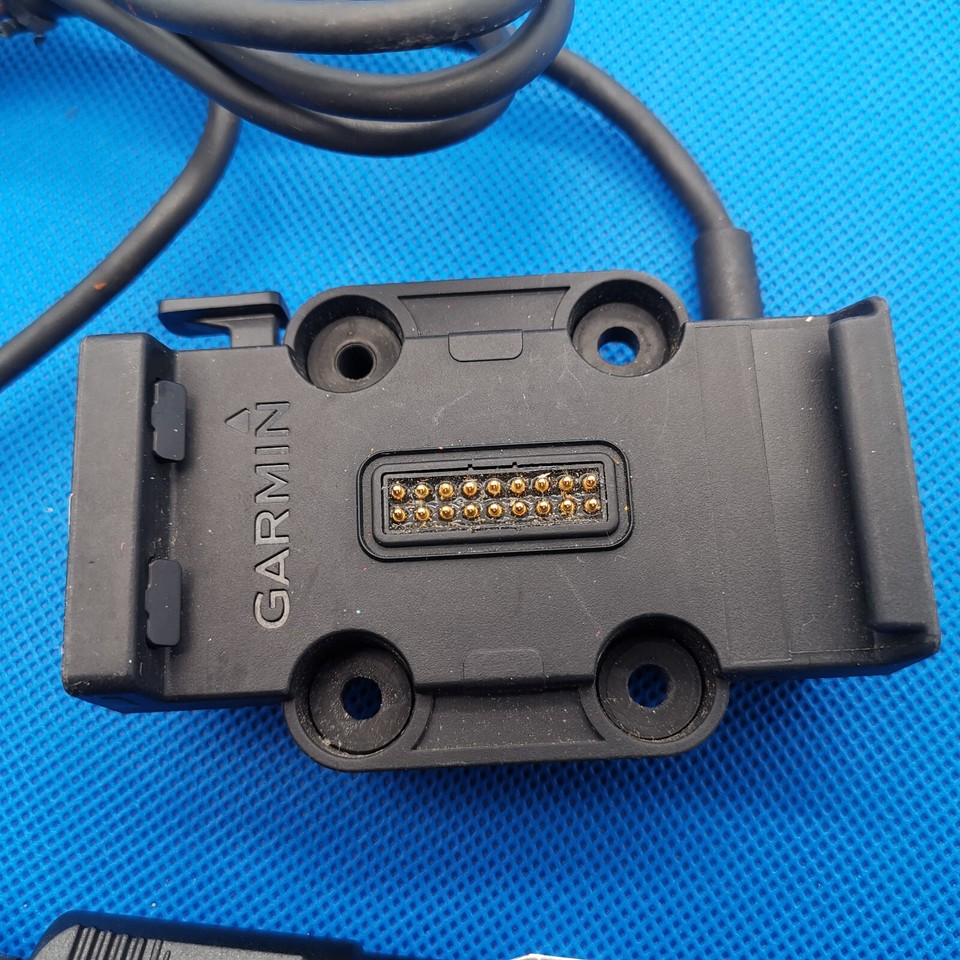 Garmin GPS Car Power Charger Cradle Adapter w/ Audio Output for ZUMO ...