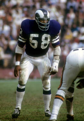 Isiah Robertson Of Los Angeles Rams Stands Ready For Action 1971 OLD ...