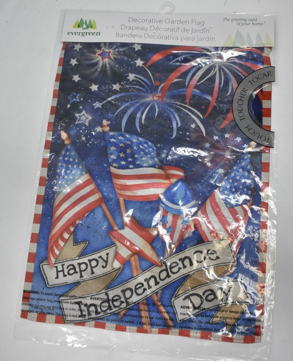 Evergreen Decorative Garden Flags | Shelly Lighting