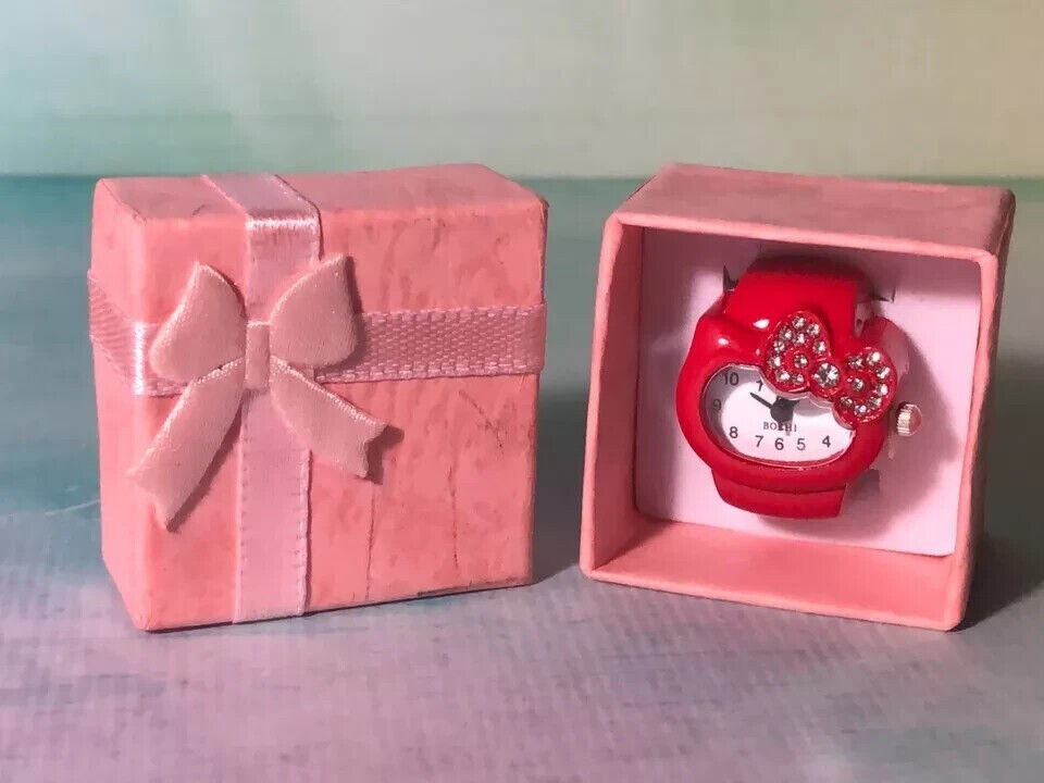 Hello Kitty Ring Watch - Rhinestone Bow - Kitty Shape Red - Bozhi Clock ...