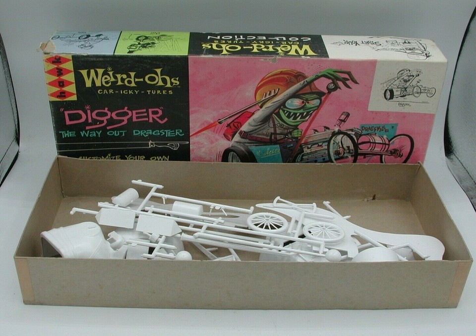 ORIGINAL 1963 DIGGER THE WAY OUT DRAGSTER WEIRD-OHS MODEL KIT FOR PARTS ...