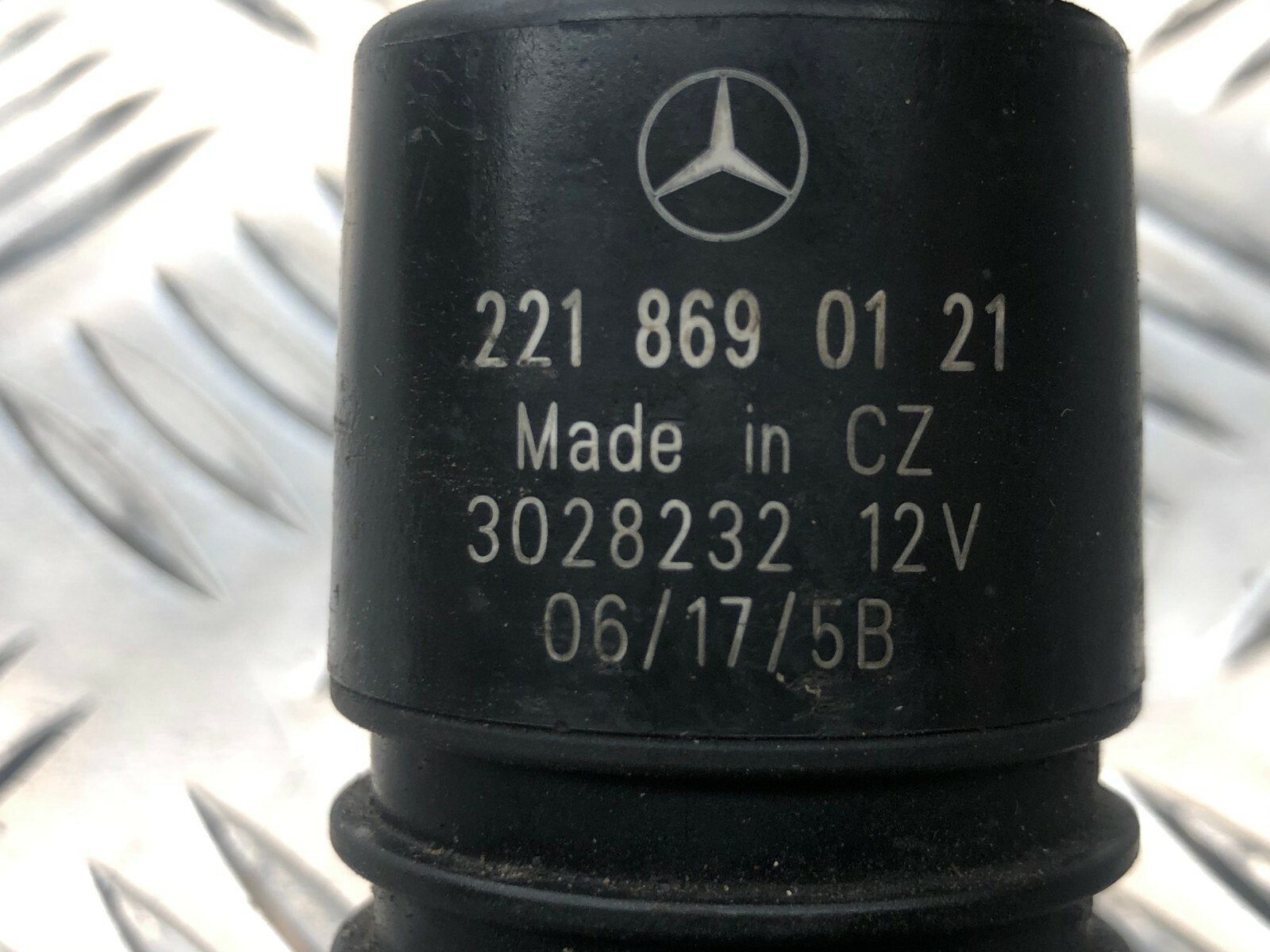 E1 Mercedes Benz Sprinter Windscreen Washer Pump A2218690121 | eBay