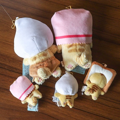 Cute Plush Toys Keyrings Soft Bread Cat Keychains Stuffed Doll Keyrings ...