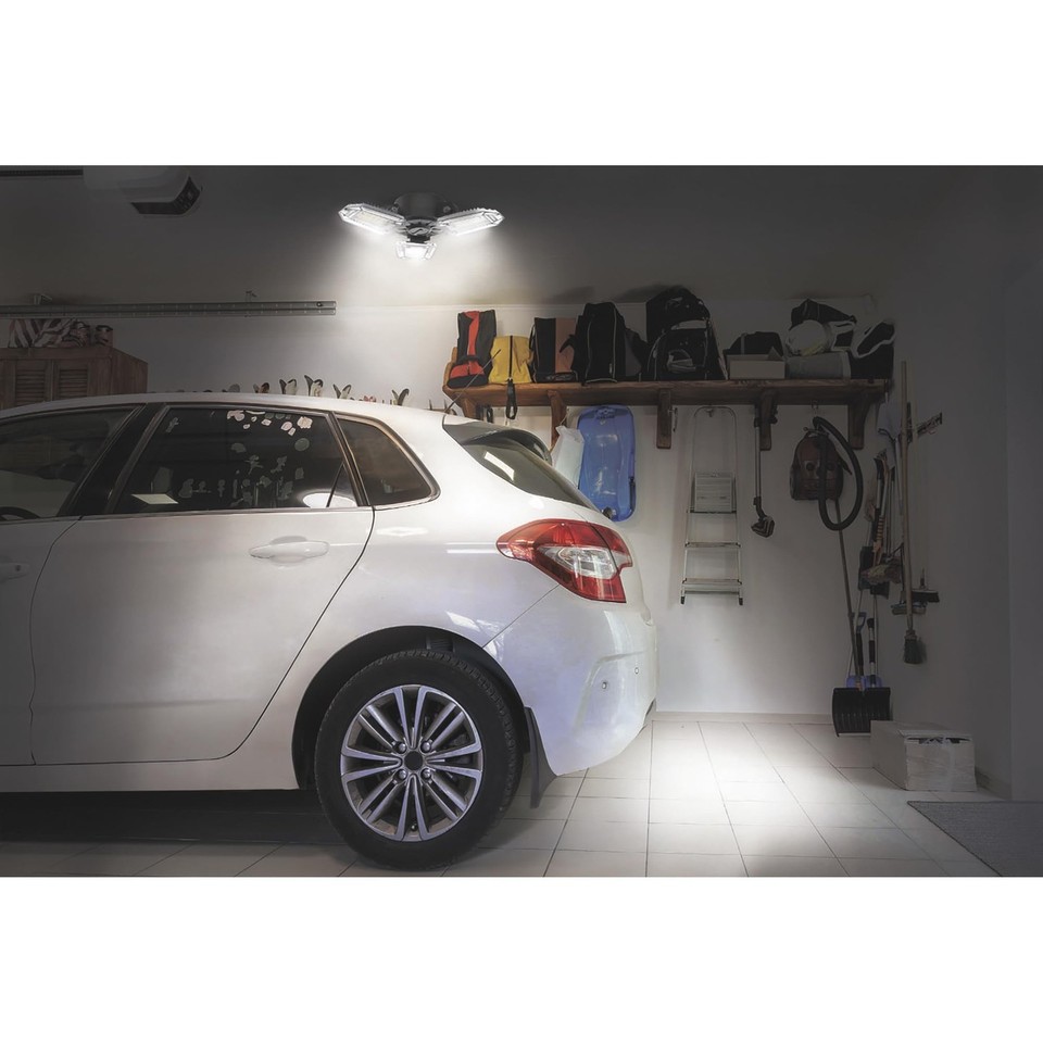 FarPoint LED Garage/Ceiling Light, 10,000 Lumens, Model# FLFB31004 ...